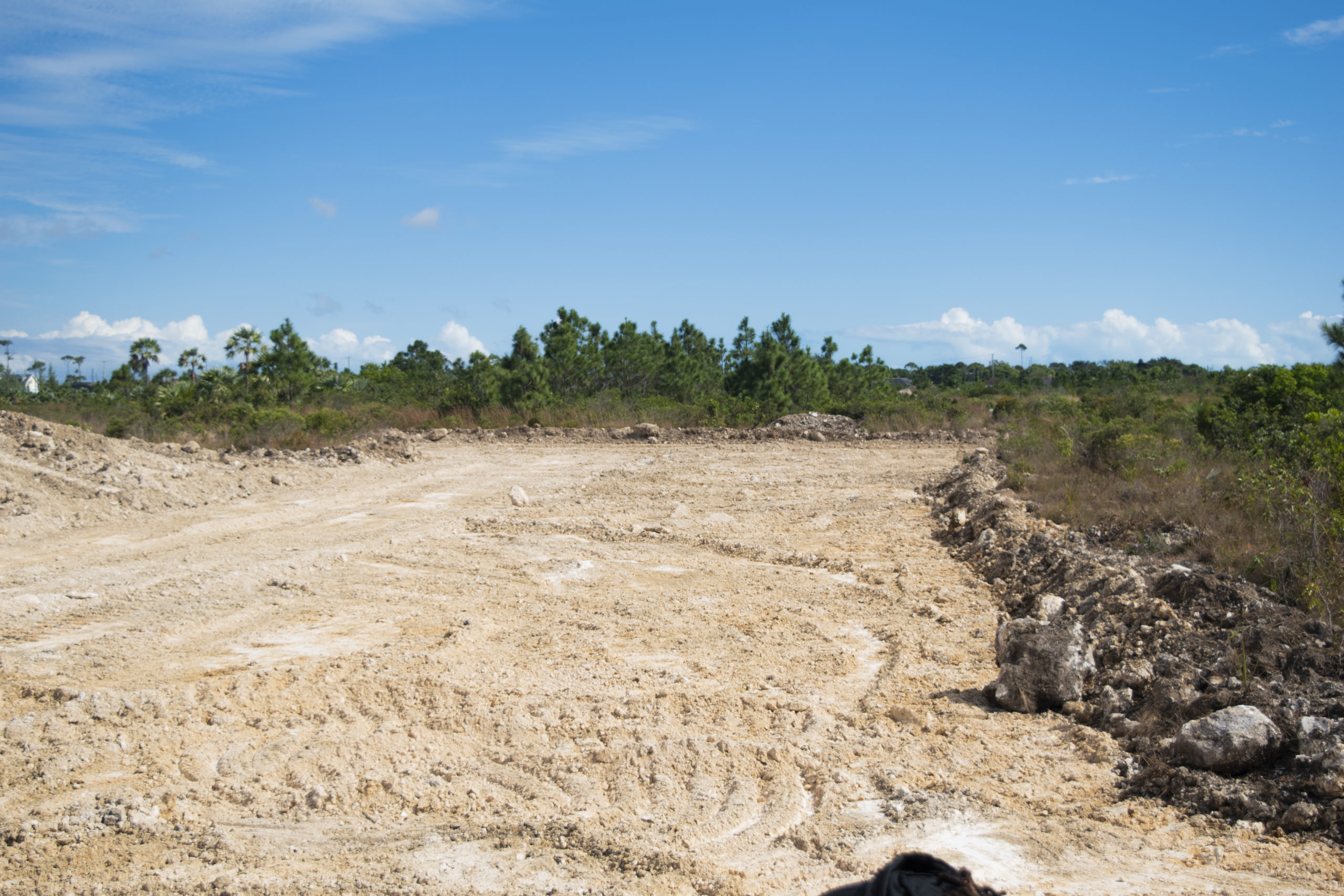 Prime Minister Minnis breaks ground on new Government Carmichael ...